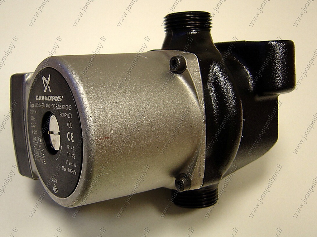 CIRCULATEUR GRUNDFOS UPS 15/60 AQS 130 REFERENCE 60084513 POUR CHAUDIERE CHAFFOTEAUX NIAGARA